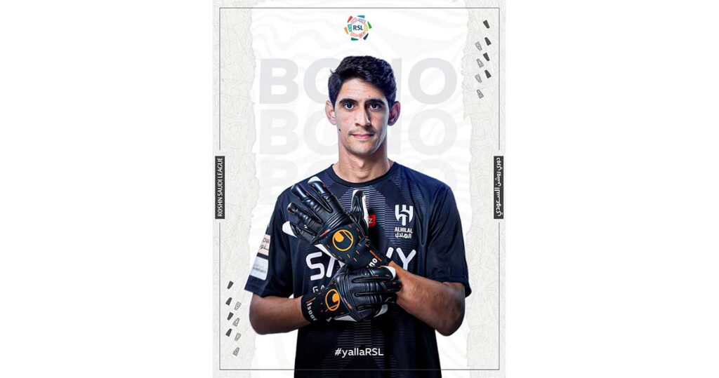 Oficial traspaso del portero Bono al Al-Hilal saudí